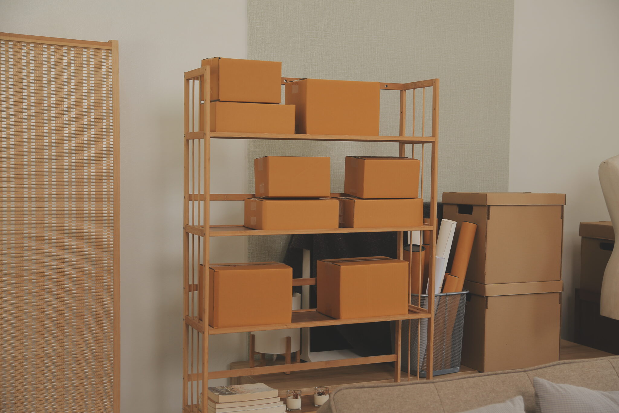 Rekomendasi Tempat Penyimpanan Barang Terbaik, Ada Apa Saja?